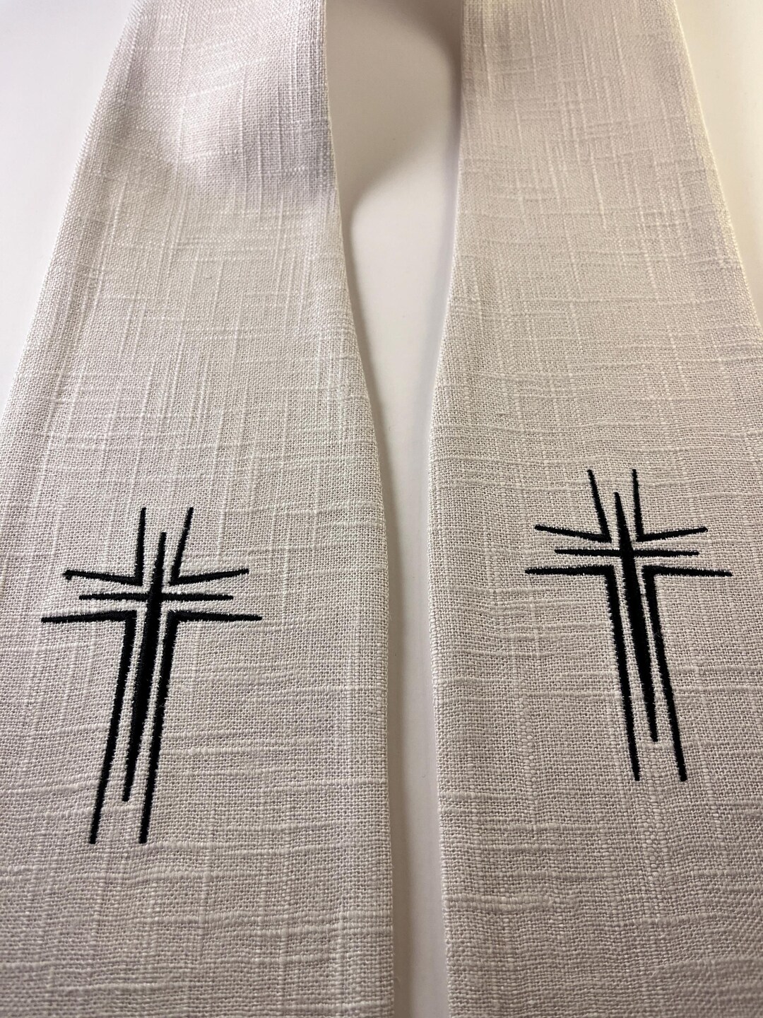 Full Length Pulpit Minister Clergy Stole With Modern Embroidered Cross ...