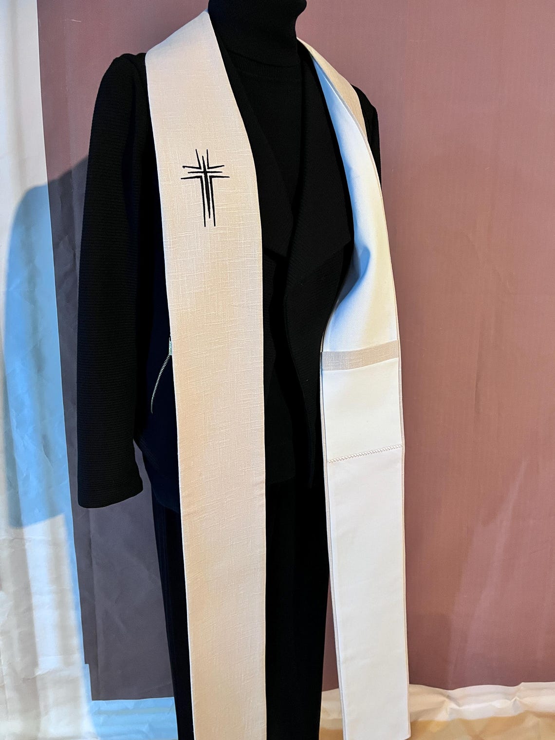 Full Length Pulpit Minister Clergy Stole With Modern Embroidered Cross ...