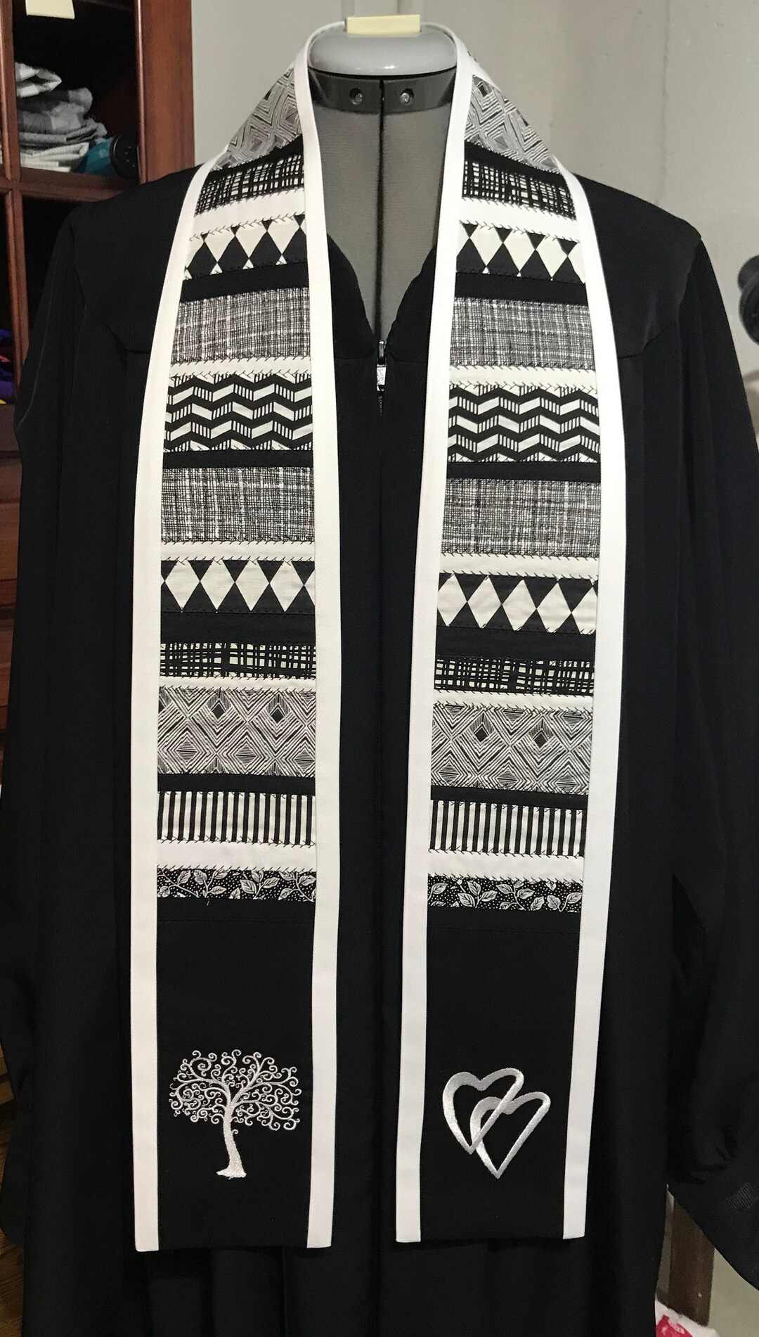 Black & White Officiant Clergy Stole With Double Hearts and Tree of ...