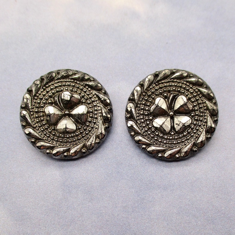 2 Antique Victorian Button 7/8 Inch Ornate Clover Glass Button - Etsy