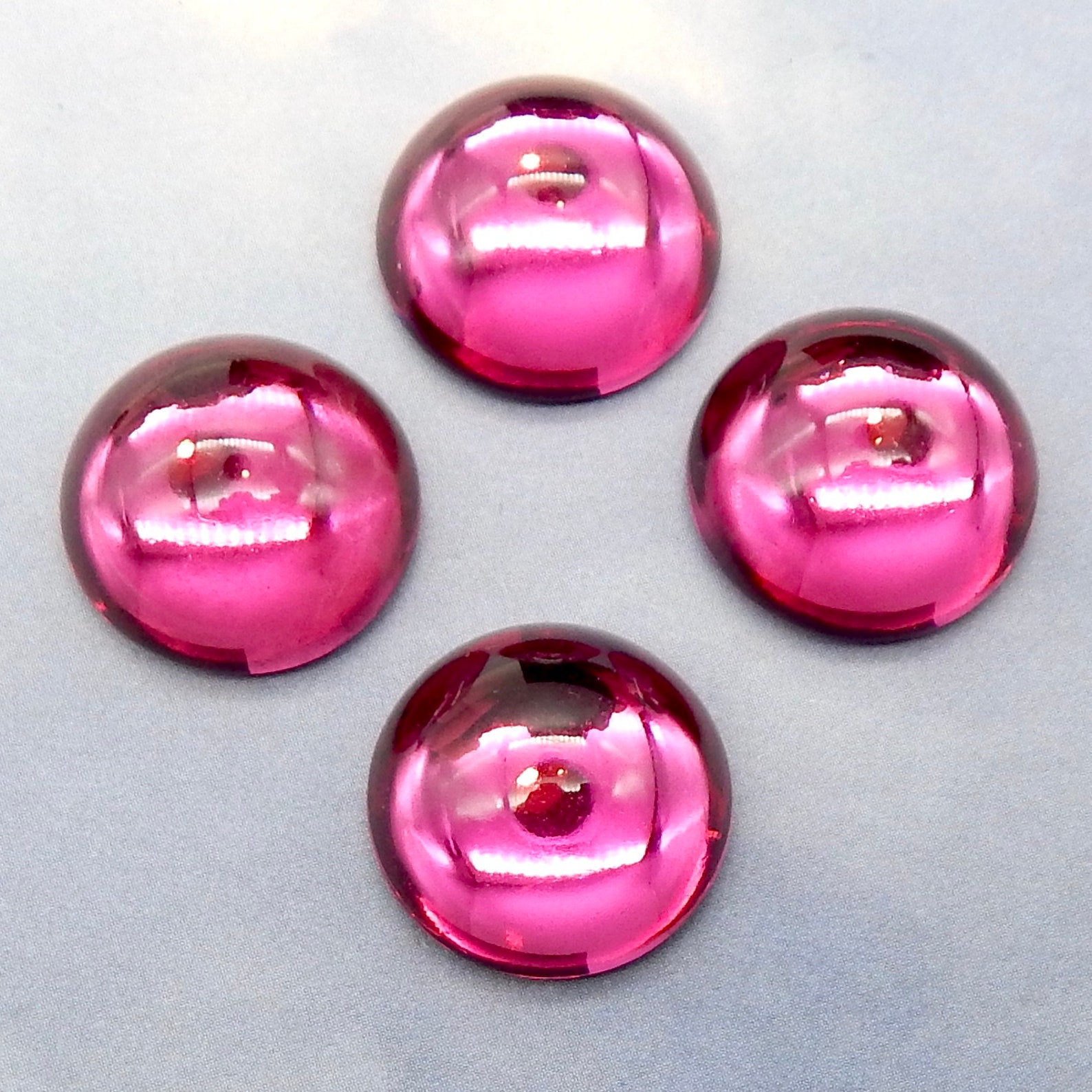 Vintage Glass Cabochons 4 Pcs 18mm SWAROVSKI FUCHSIA Stones - Etsy