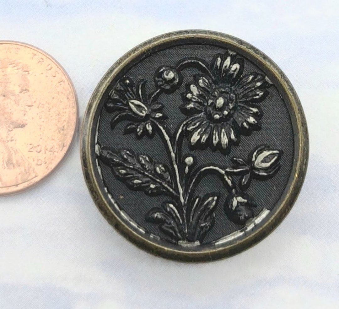 Flower Antique Victorian Button 1 Inch Ornate Floral Brass Button V-14 ...