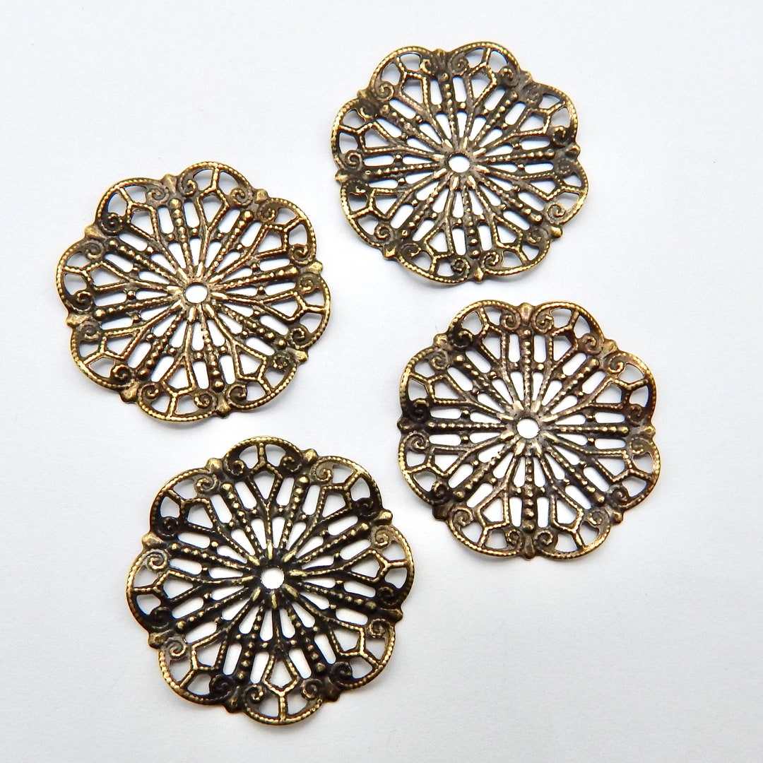 4 Victorian Filagree Large Round Pendants Stamping Charms 1" Antique ...