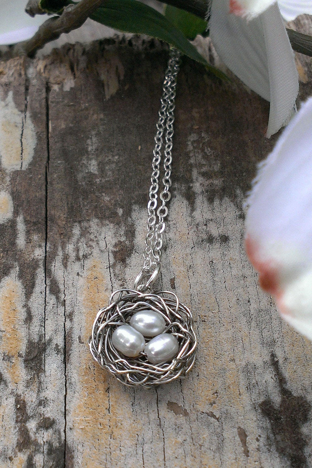 Nest Pendant Single Nest Trio in White Pink or Peacock - Etsy Canada