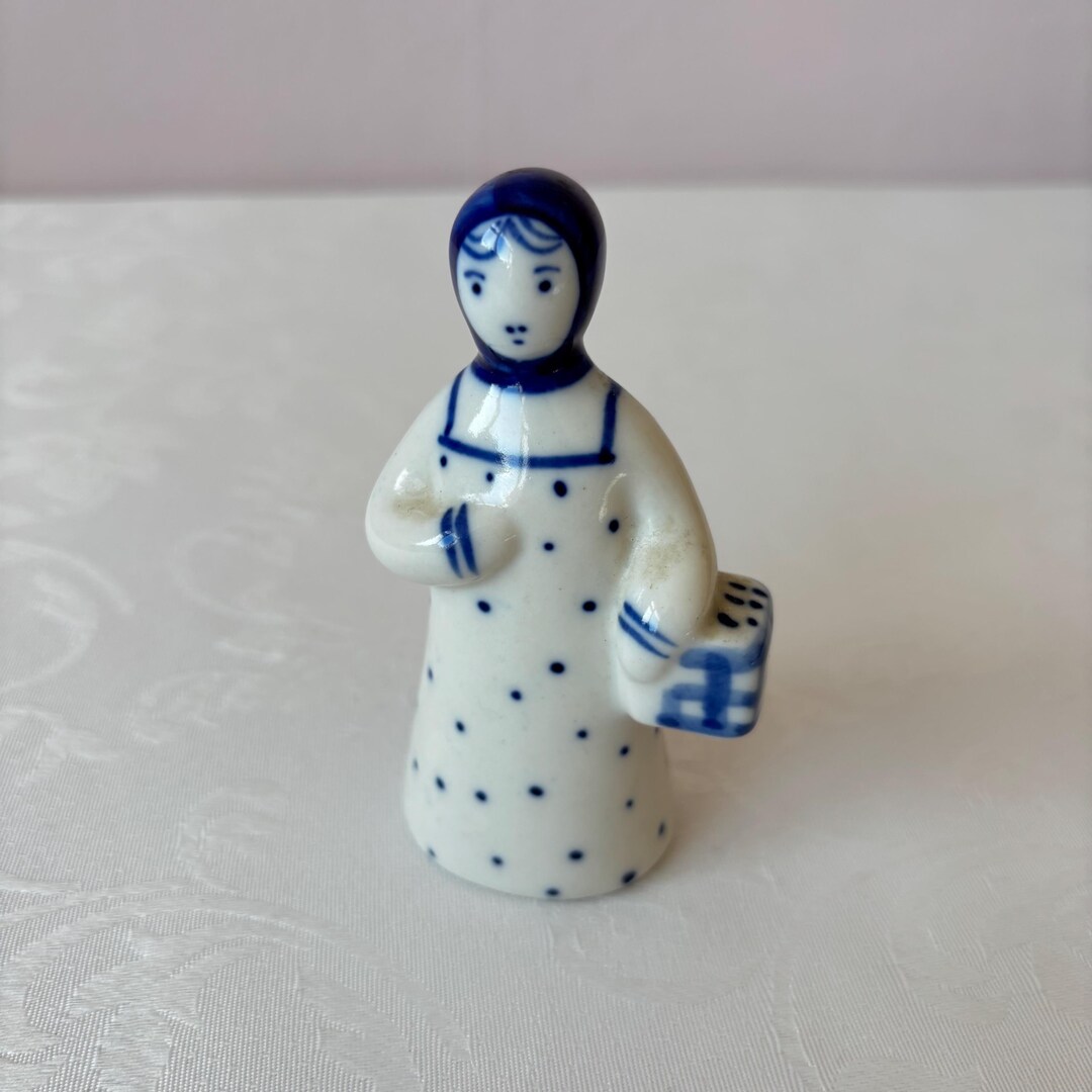 Vintage Gzhel USSR Porcelain Figure - Etsy