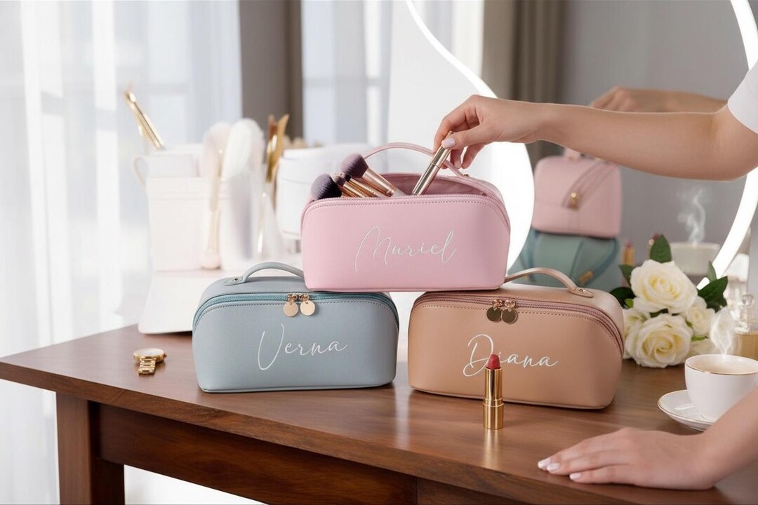 Personalized Makeup Bag With Name – Elegant Custom Cosmetic Case ...