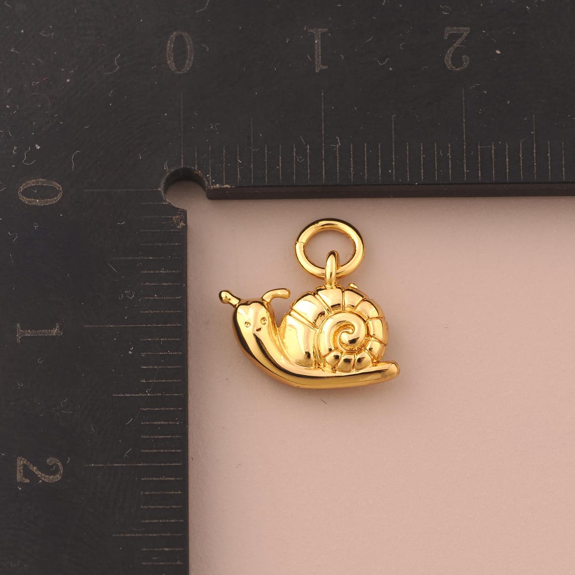 18K Gold Snail Charms,snail Charms Pendants,snail Charm for DIY Jewelry ...