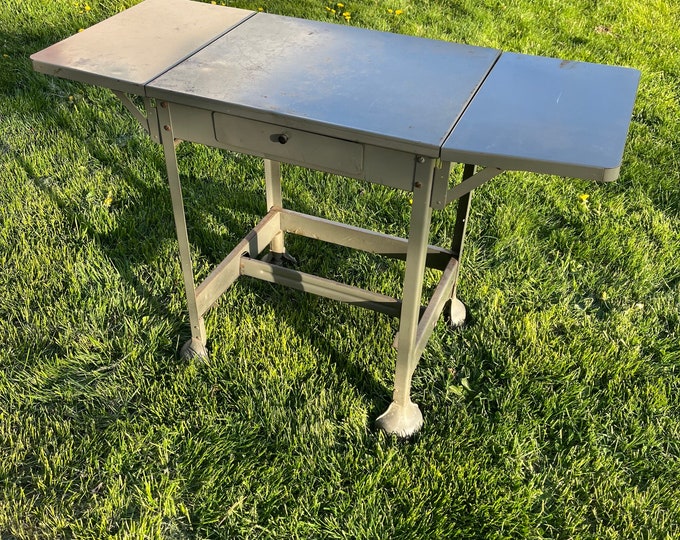 Vintage Grey Metal Typewriter Stand - Etsy