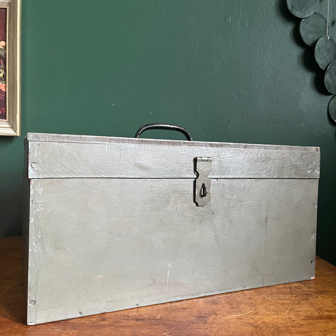 Vintage Grey Green Tool Box With Carrying Handle and Metal Latch ...