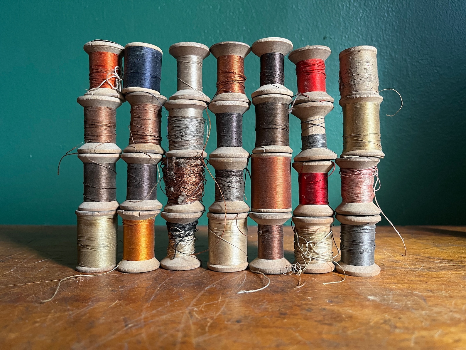 Huge Lot of Wooden Vintage Sewing Thread Spools. Over 35 - Etsy