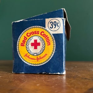 Vintage Johnson and Johnson Red Cross Cotton Medium Size Original Box ...