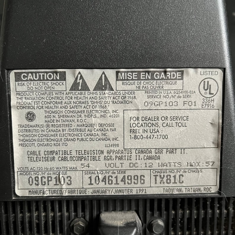 Vintage 1991 General Electric AC/DC Television Model 09GP103 Ge ...