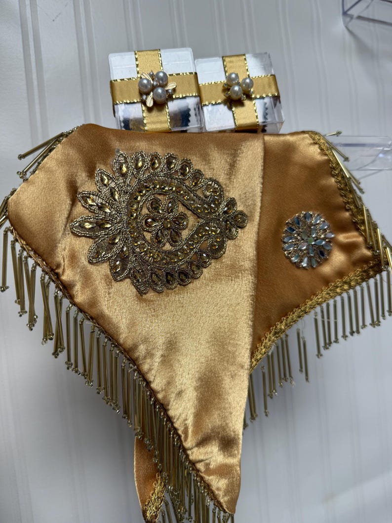 Afghan Gold Desmaal & Kheena Pech Set - Etsy