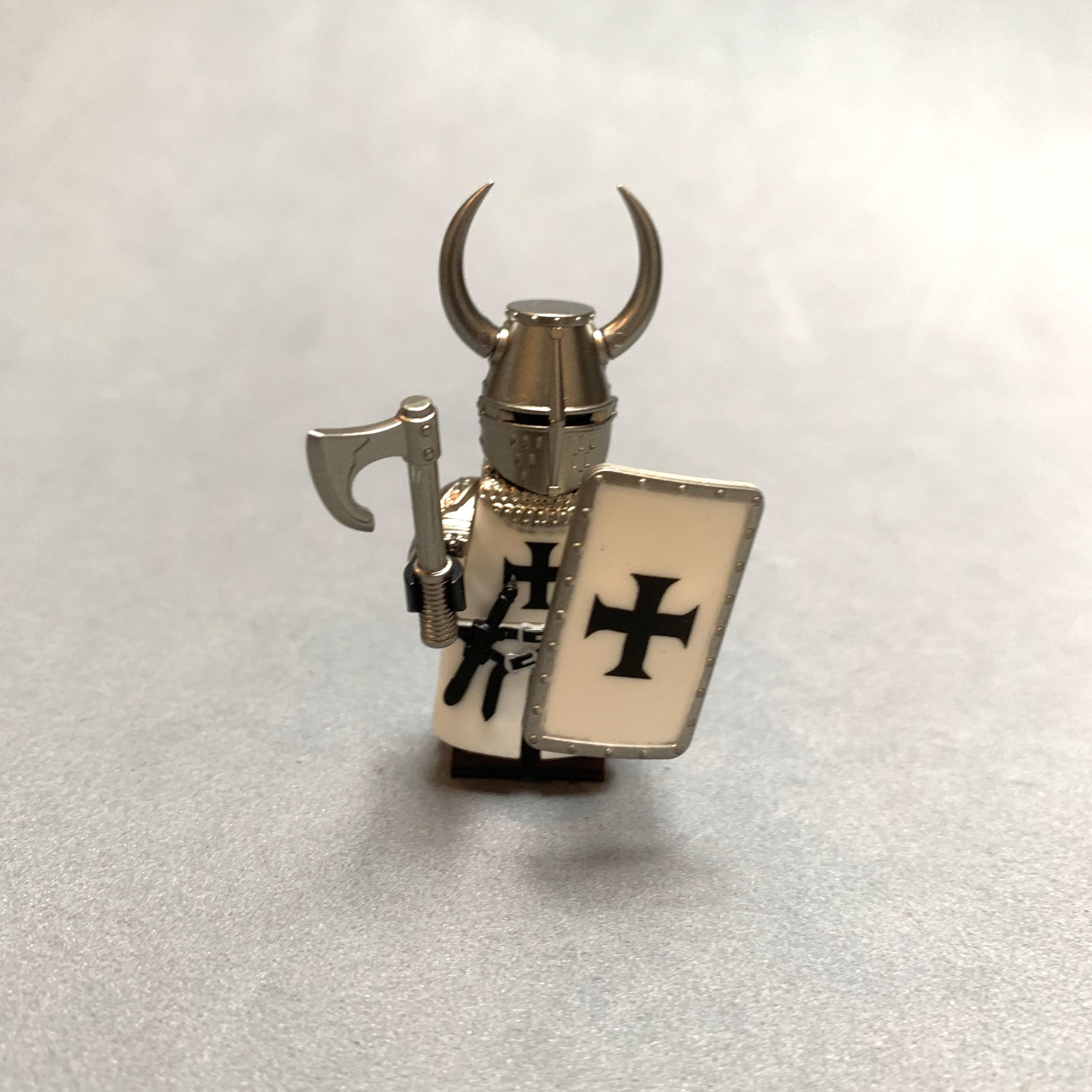 5 X Custom Knights Teutonic With Ceremonial Metal Horn Helmet Building ...