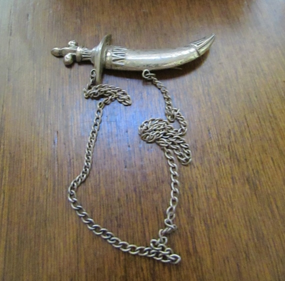 Sterling Dagger in Scabbard Brooch – Large Sterling S… - Gem