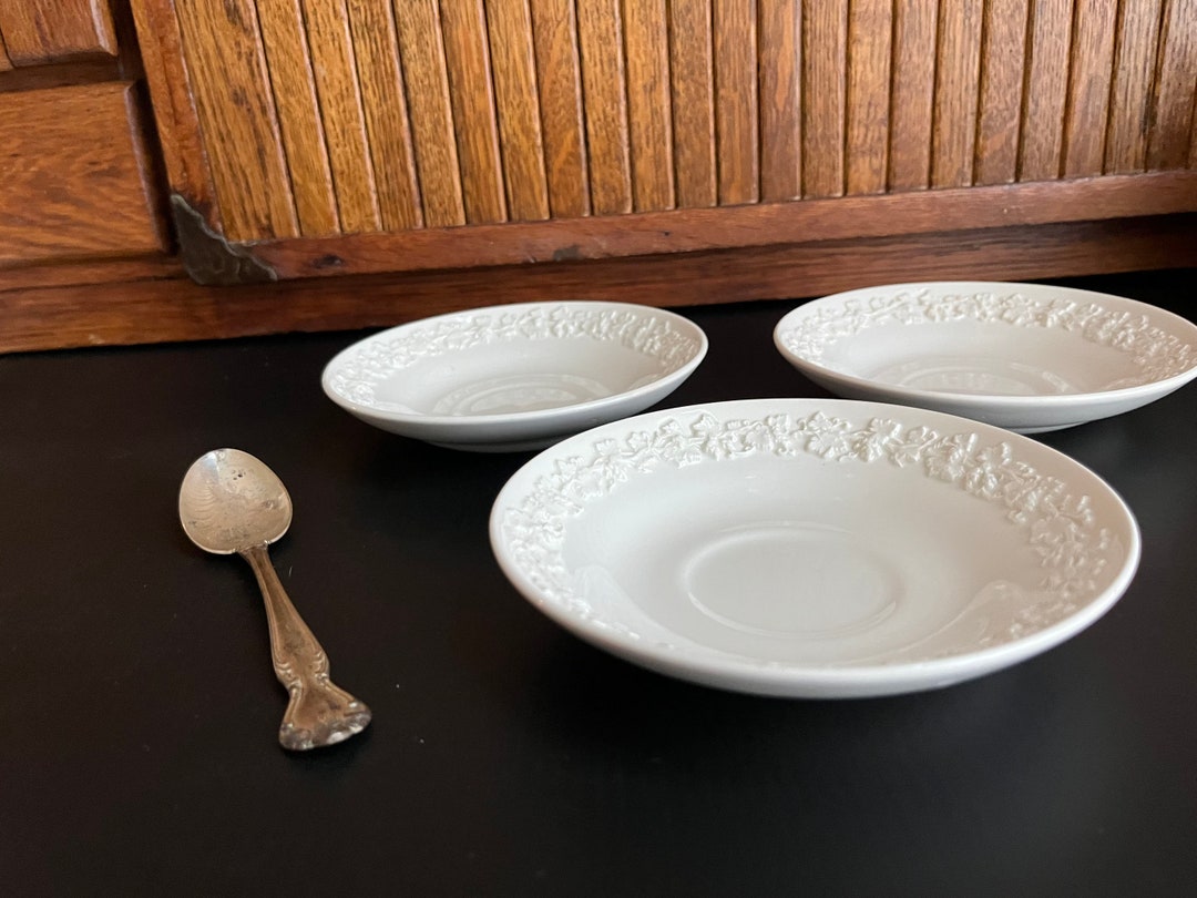 Wedgwood Grapes Saucers -creamware Grape and Leaf Pattern – Set of 3 ...