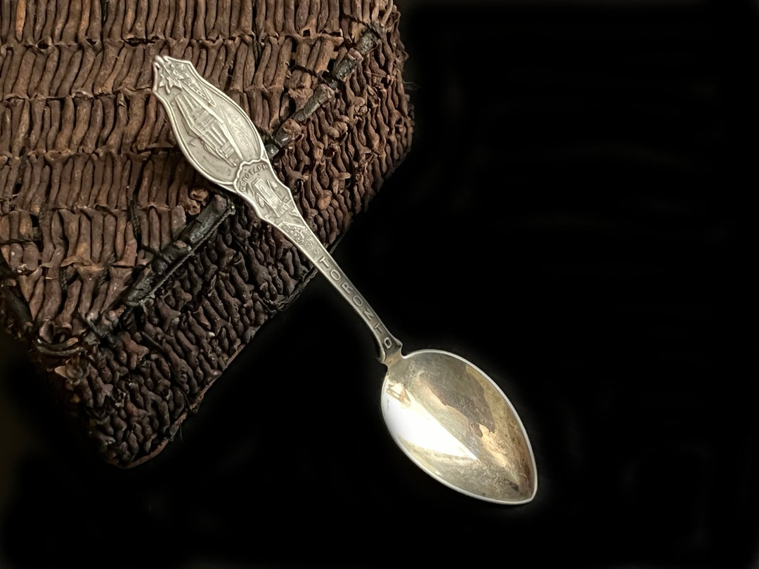 Toronto, Canada Souvenir Spoon - Sterling Silver Vintage Demitasse ...