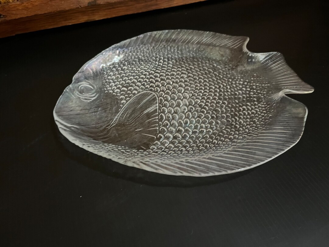 Arcoroc Poisson Fish Dinner Plates – Set of 4 Arcoroc Fish Shaped ...