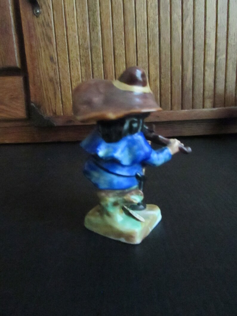 Dwarf Playing Violin/ Fiddle Mansion House Dwarf Musician - Etsy