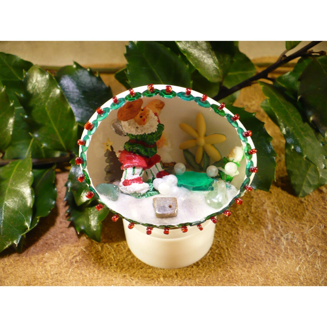 Santa Takes a Golf Break Handmade Christmas Diorama Egg Decoration - Etsy