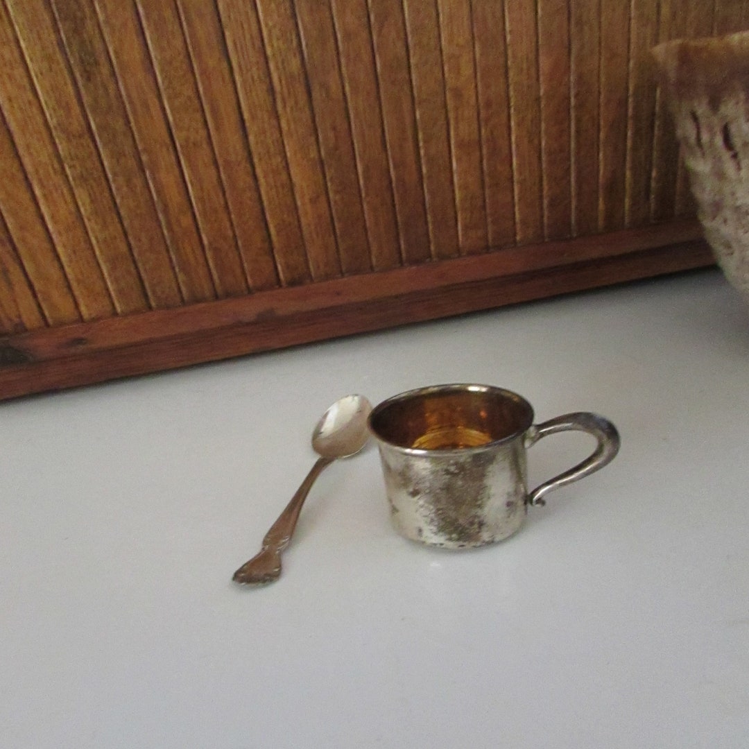Handled Sterling Silver Baby Cup – Gold Lined Small Silver Cup 513 ...