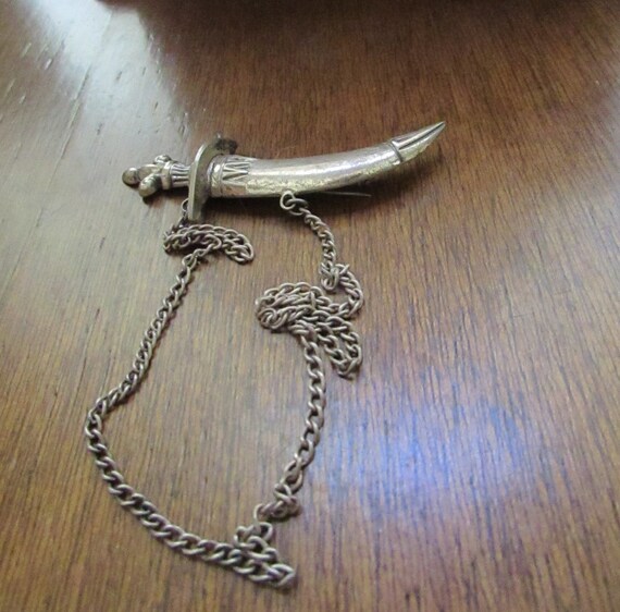 Sterling Dagger in Scabbard Brooch – Large Sterling S… - Gem