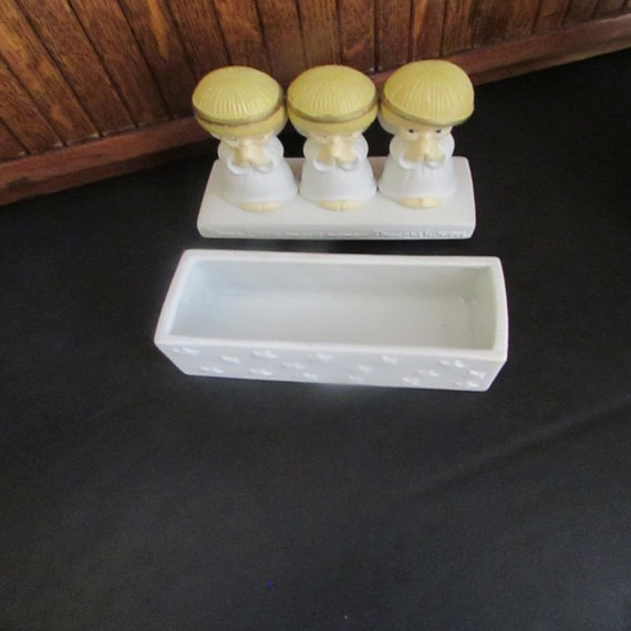 Three Little Angels Praying Porcelain Jewelry Box – T… - Gem