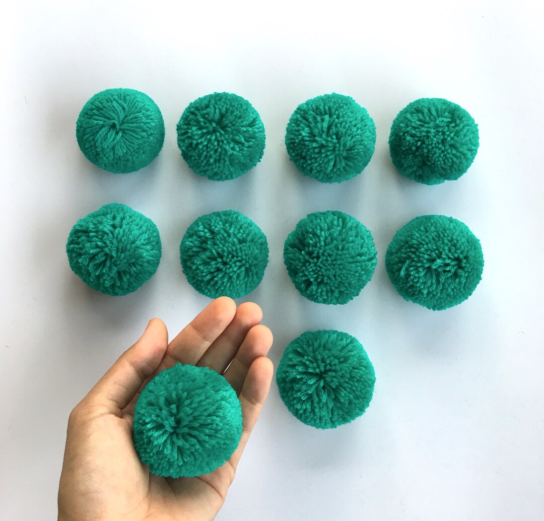 Persia Mint Big Pom Pom 2 Inches, Boho Decor Party Decor Yarn Pom Pom ...