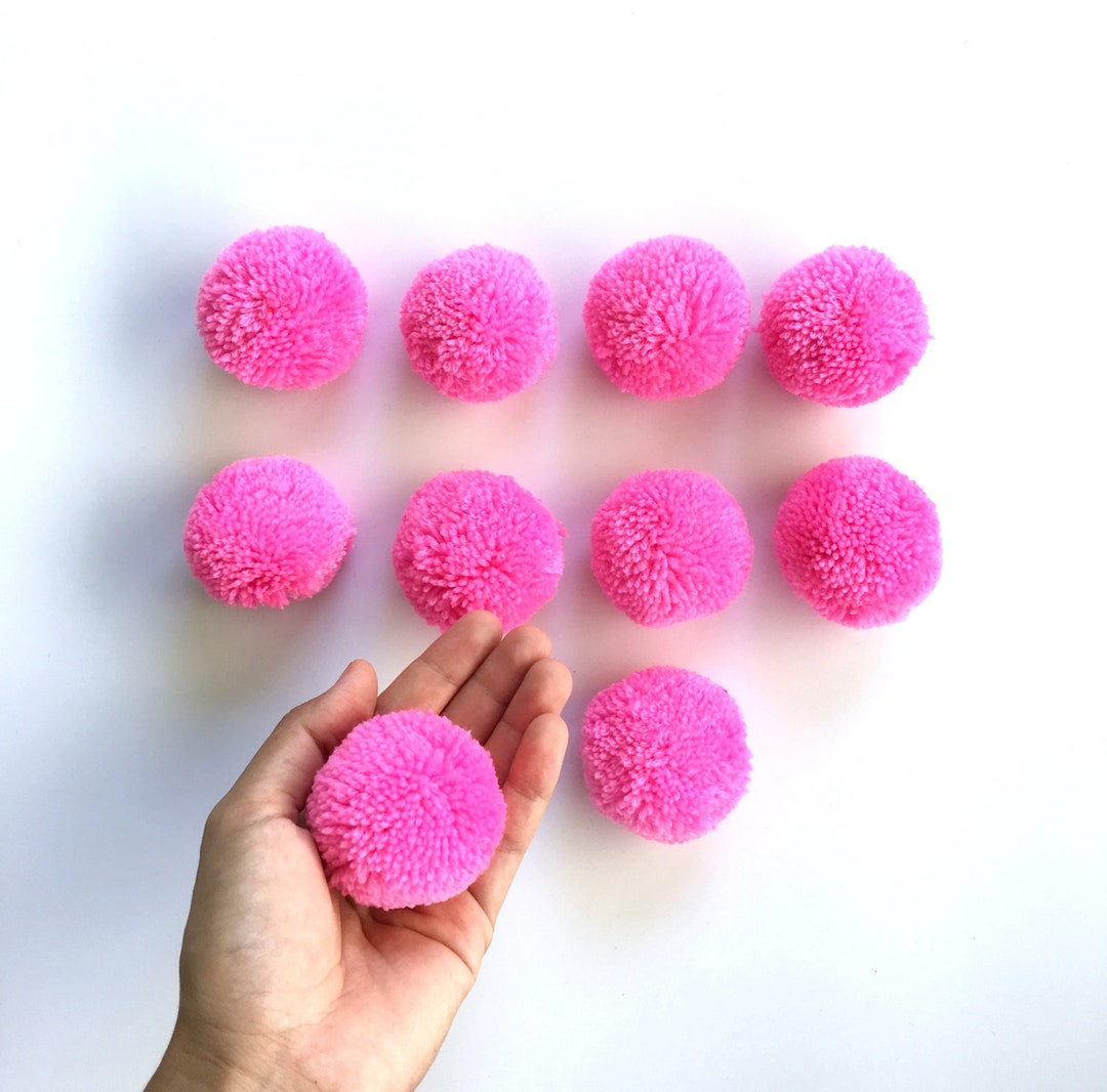 Pink Big Pom Pom 2 Inches, Boho Decor Party Decor Yarn Pom Pom - Etsy
