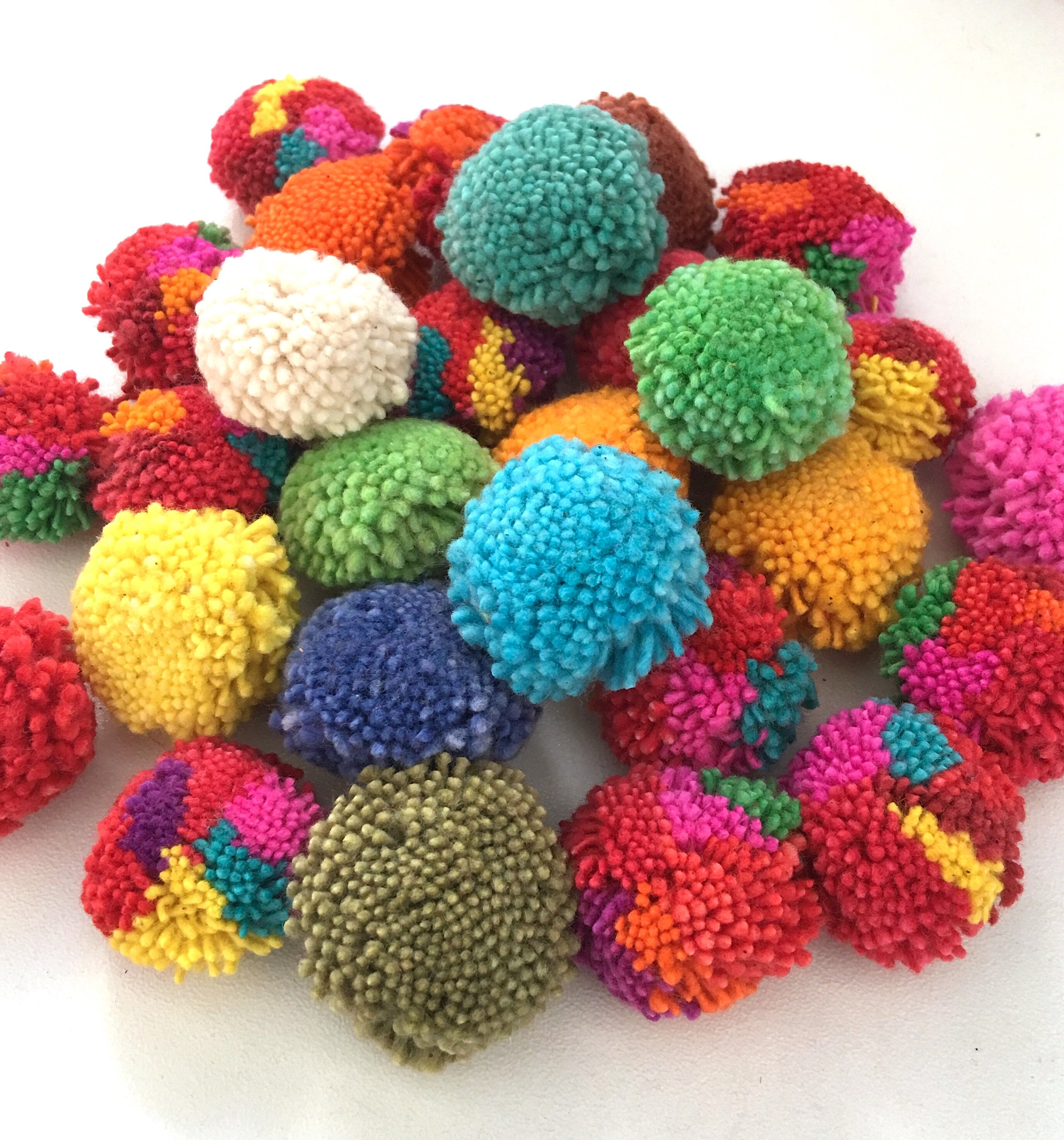 Cotton Yarn Pom Poms 1 Inch Assorted Solid Colors Jewelry | Etsy Cotton Yarn Pom Poms 1 Inch Assorted Solid Colors Jewelry | Etsy