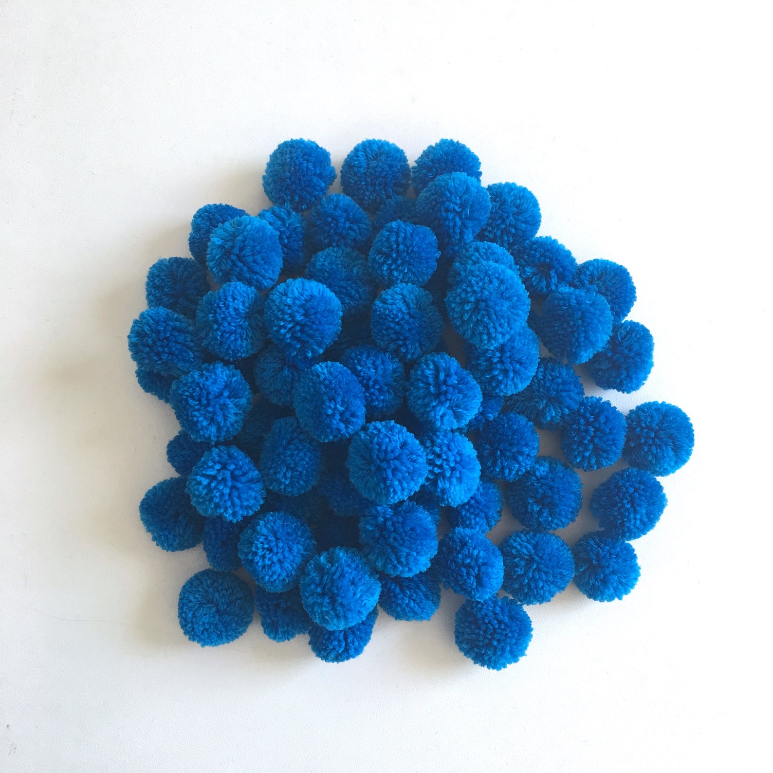 Ocean Blue Yarn Pom Poms 1 Inch Decorative Ball Jewelry - Etsy