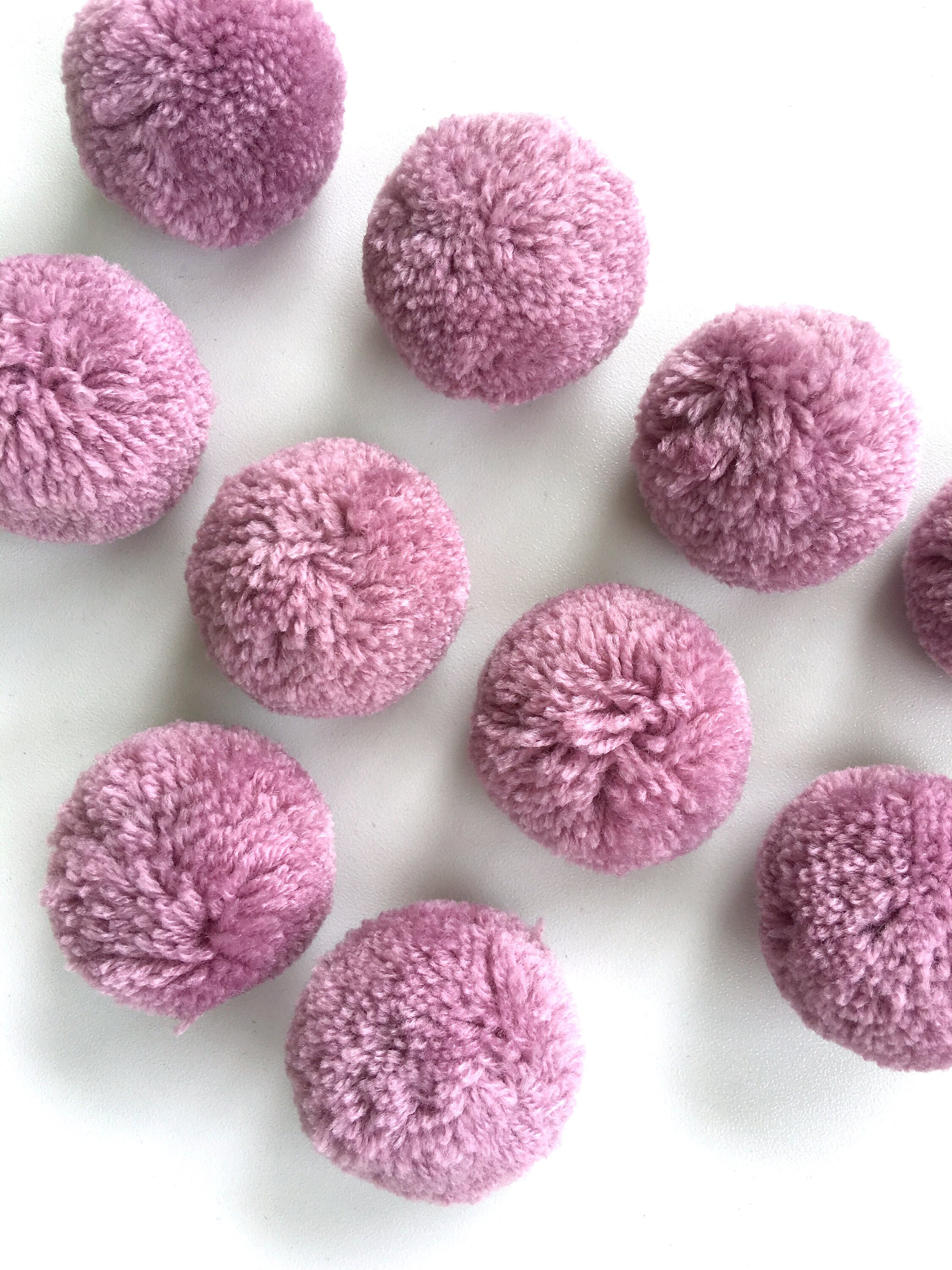 Mauve Big Pom Pom 2 inches Boho Decor Party Decor yarn pom | Etsy