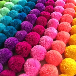 Magenta Yarn Pom Pom: 2-inch Boho Party Decor - Etsy