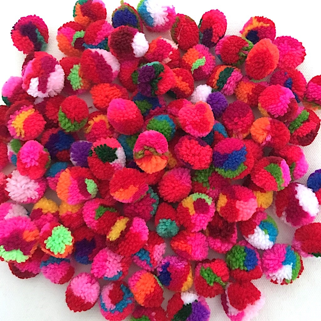Multi Color Yarn Pom Poms 1 Inch Decorative Ball Jewelry - Etsy UK