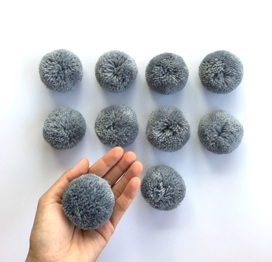 Silver Gray Yarn Pom Poms (2 Inches): Boho Party Decor, Set of 10 - Etsy