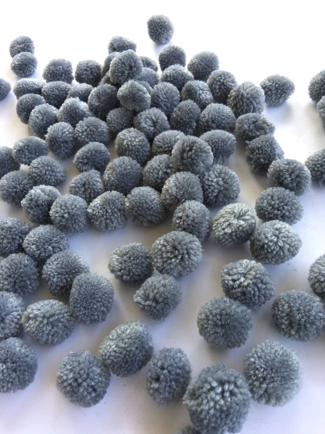 Silver Gray Yarn Pom Poms: 1-inch Boho Decor Balls - Etsy