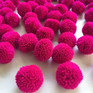 Magenta Yarn Pom Poms: 1-inch Craft Supply, Jewelry Making - Etsy