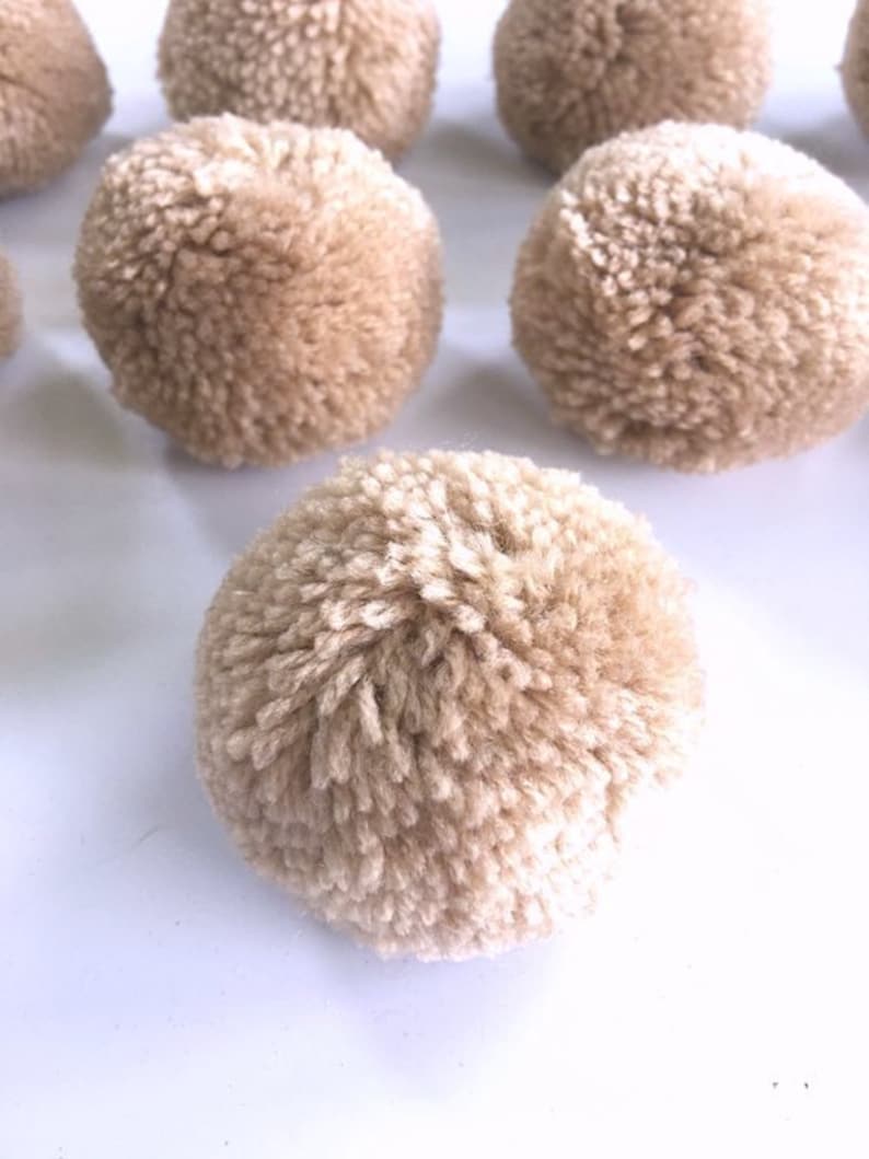 Light Brown Yarn Pom Pom: 2-inch Boho Decor Supplies - Etsy