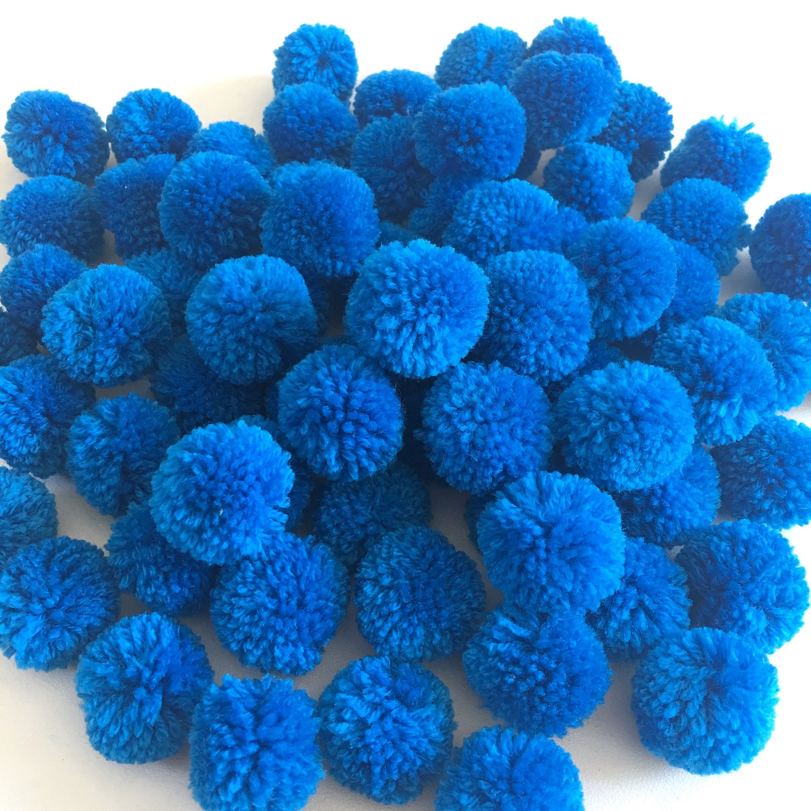 Ocean Blue Yarn Pom Poms 1 Inch Decorative Ball Jewelry - Etsy
