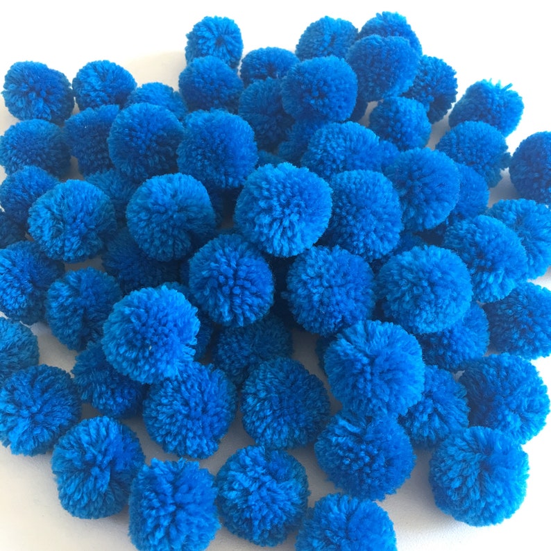 Ocean Blue Yarn Pom Poms 1 Inch Decorative Ball Jewelry - Etsy