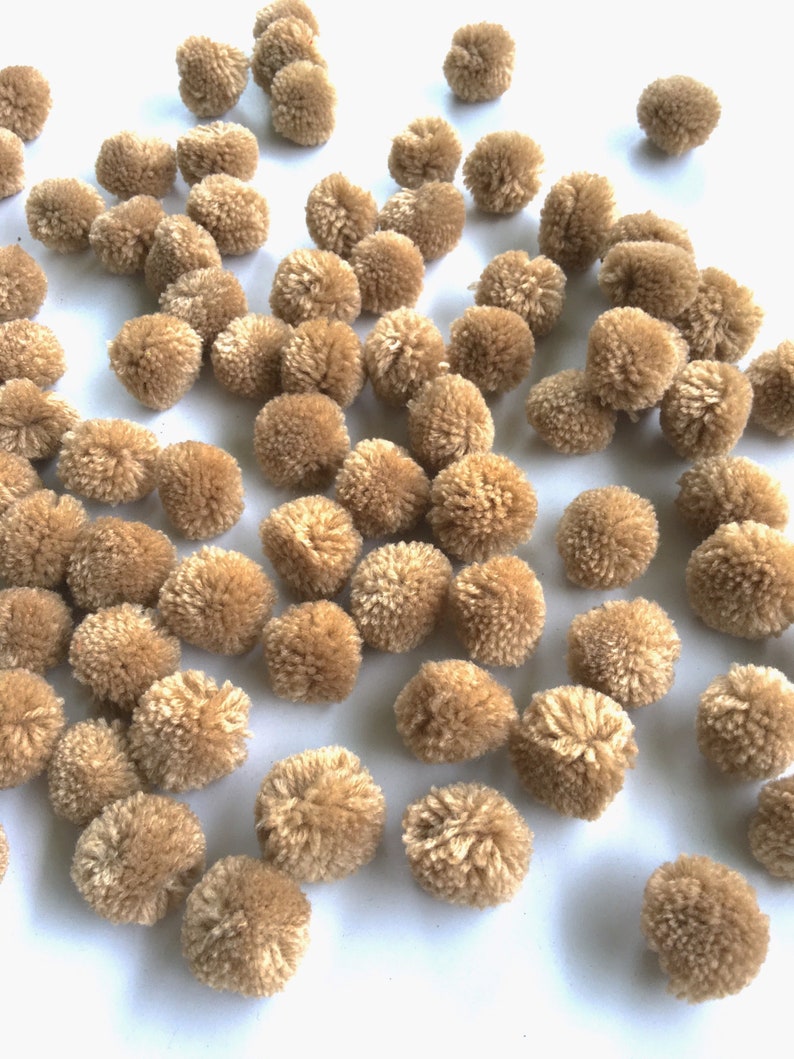 Light Brown Yarn Pom Poms 1 Inch Decorative Ball Jewelry - Etsy
