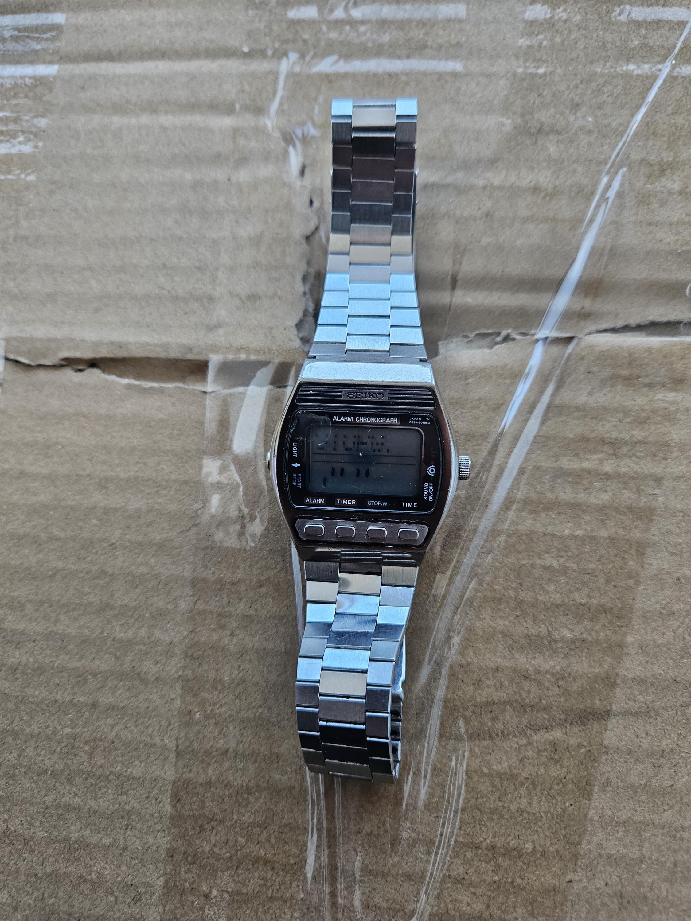 Seiko Digital Watch D229-5030 - Etsy