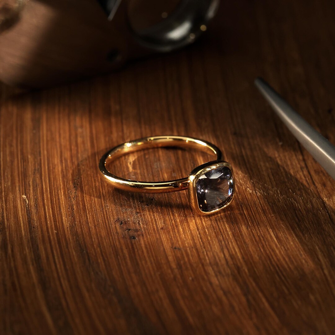 Gray Spinel Engagement Ring, 18k Solid Gold Ring, Grey Color Gemstone ...