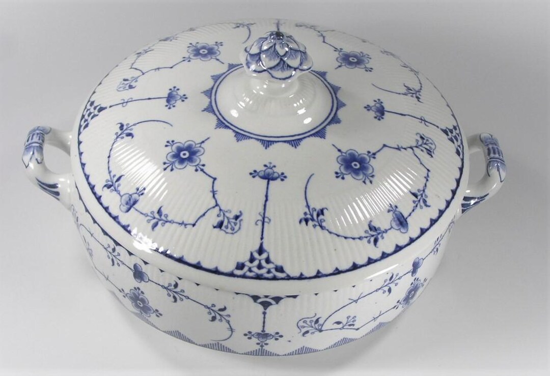 Vintage Furnivals Blue Denmark Round Covered Vegetable Bowl 3126 Free ...