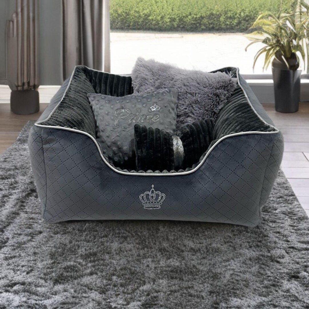 Small Luxury Pet Bed | Soft Handmade Cat & Dog Bed | Soft Velvet ...