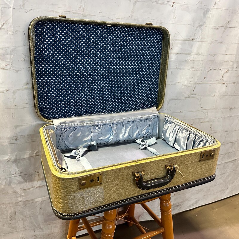 Antique Suitcase - Etsy
