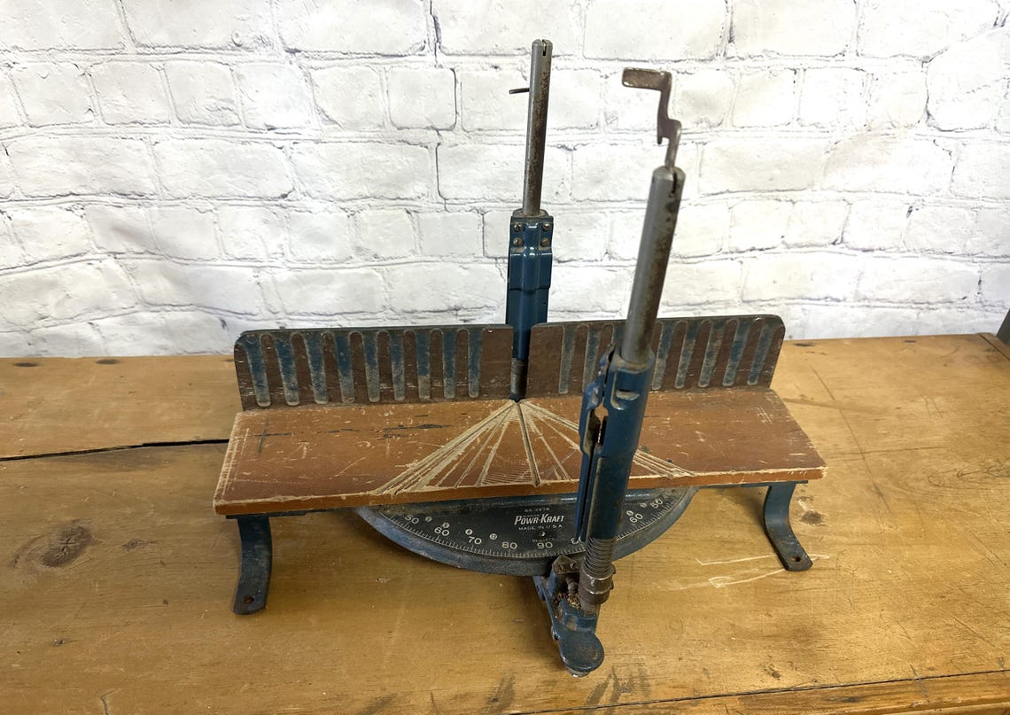 Carpenters Miter Box Tool - DIY - Vintage Primitive Collectable ...