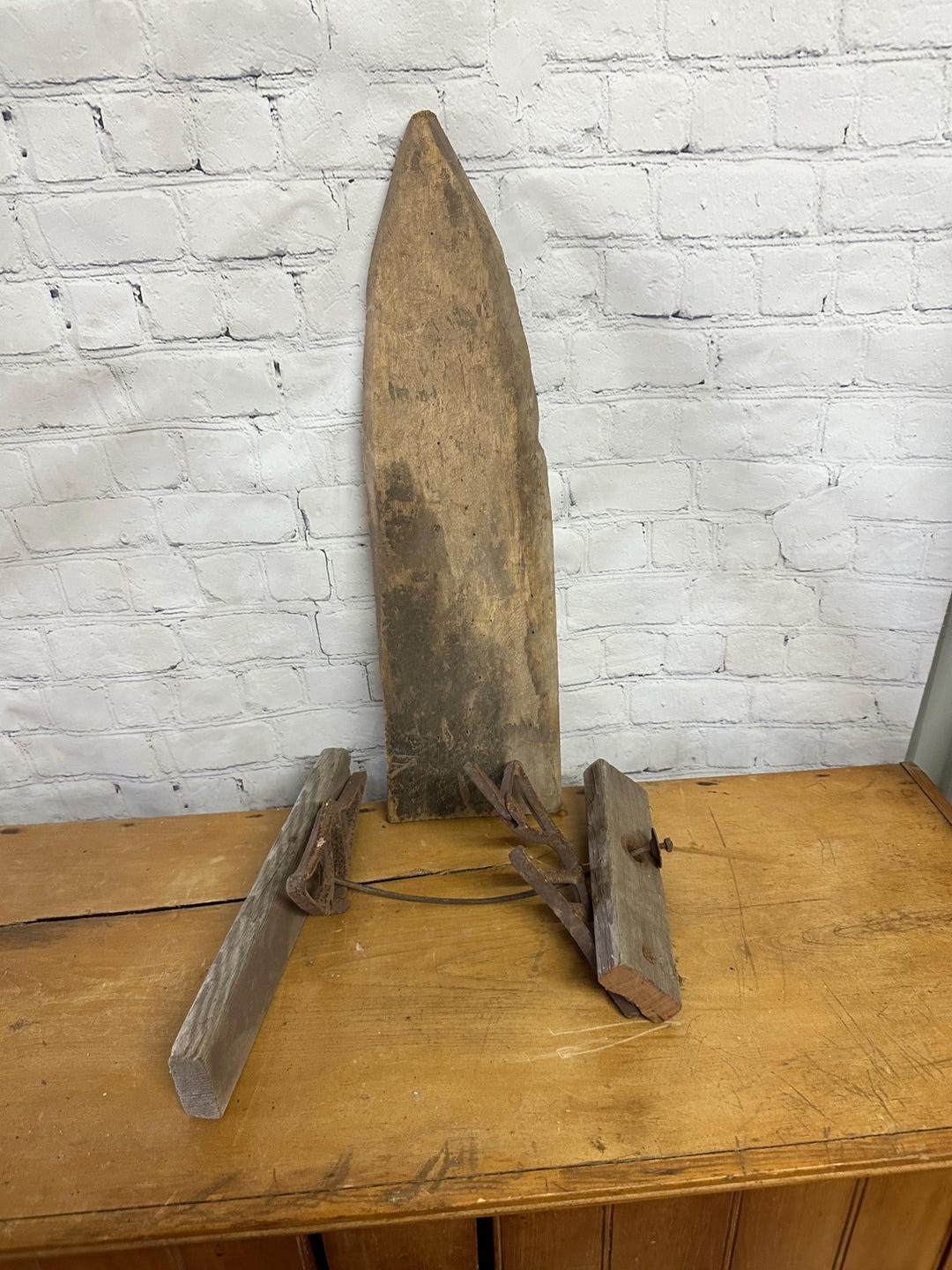 Hunters Skinning Board & Metal Rustic Brackets - Primitive Antique ...