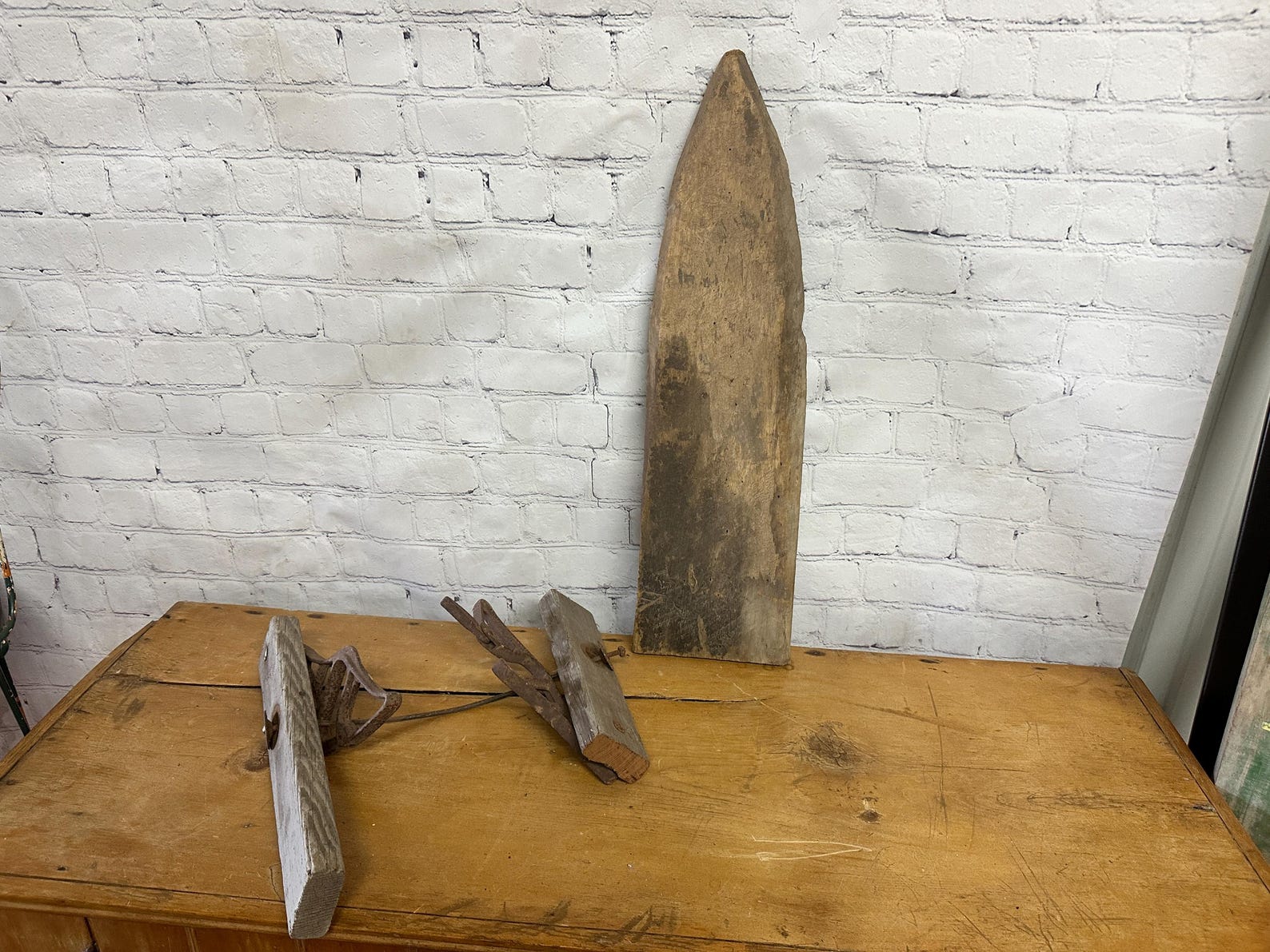 Hunters Skinning Board & Metal Rustic Brackets - Primitive Antique ...