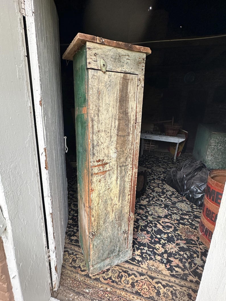 Old Chimney Cupboard - Rustic Primitive Antique Display - Collectable ...